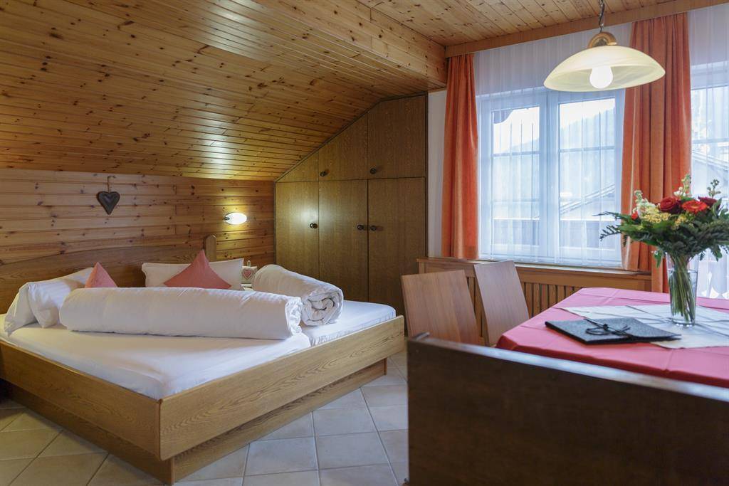 52 M² Appartamento ∙ 1 Camera Da Letto ∙ 4 Ospiti - Obertilliach