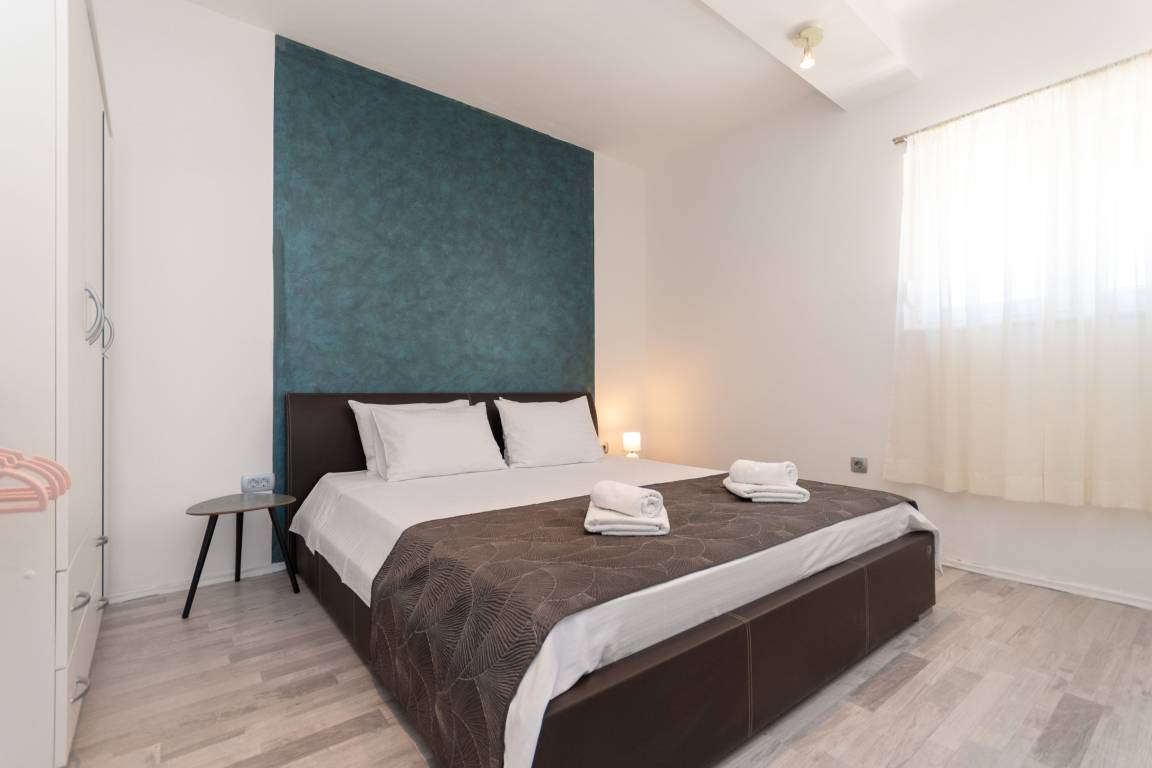 40 M² Ferienwohnung ∙ 1 Schlafzimmer ∙ 4 Gäste - Skradin