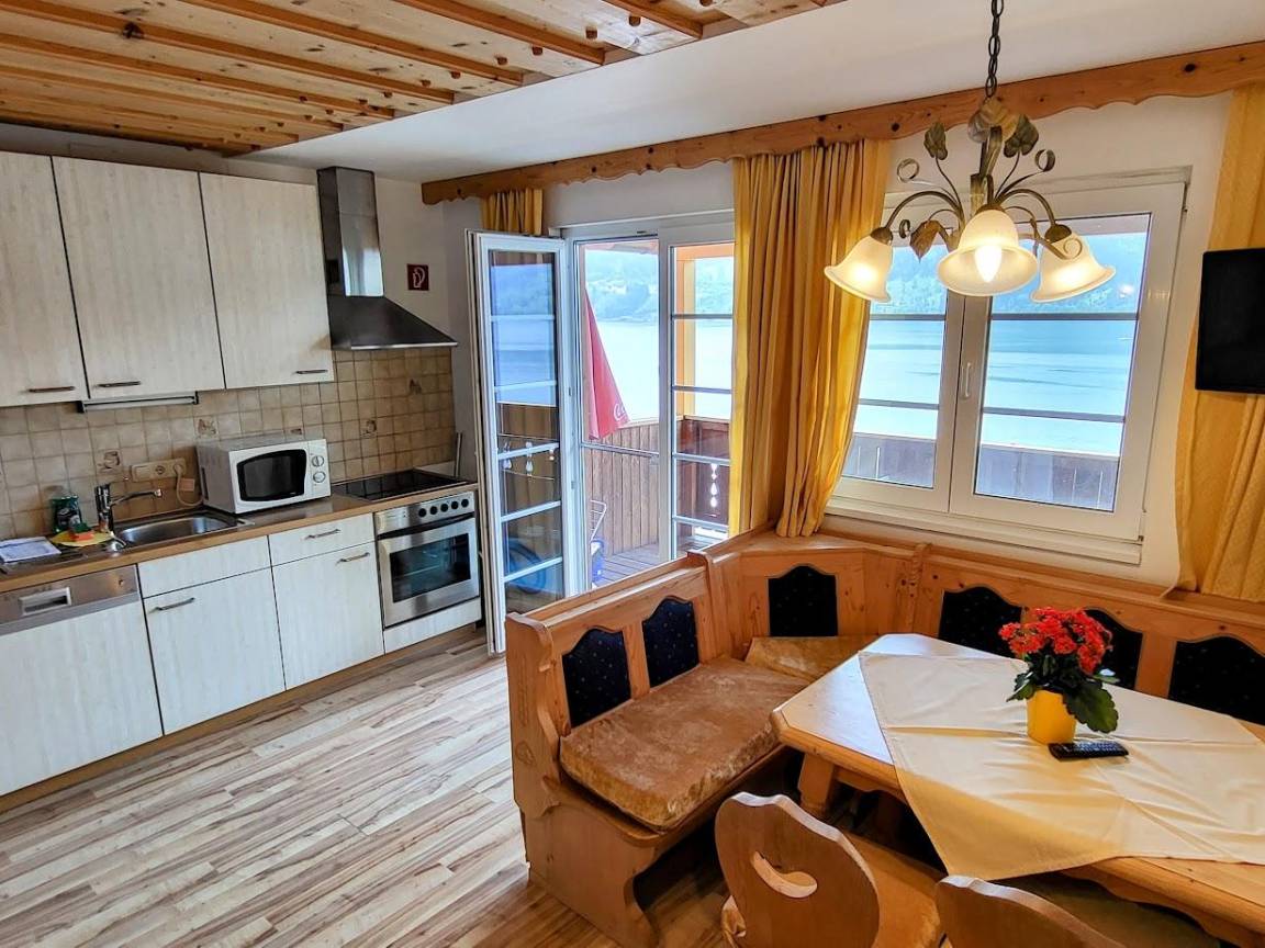 80 M² Ferienwohnung ∙ 3 Schlafzimmer ∙ 6 Gäste - Millstatt