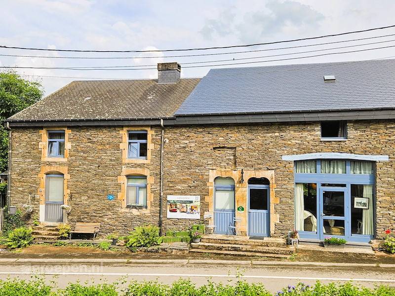 Huis ∙ 9 Slaapkamers ∙ 26 Gasten - Vresse-sur-Semois