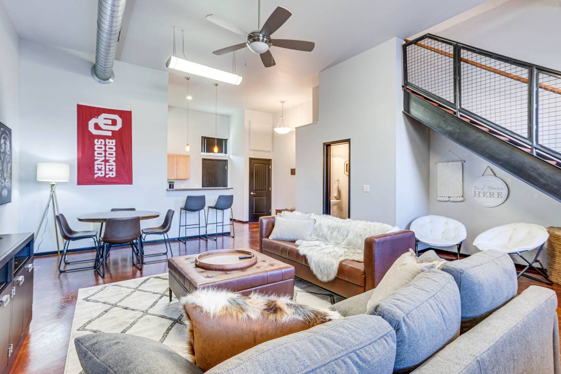 130 M² Apartment ∙ 3 Bedrooms ∙ 6 Guests - Lake Thunderbird, OK
