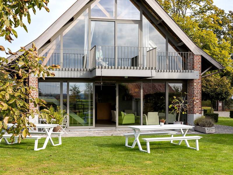 Huis ∙ 5 Slaapkamers ∙ 19 Gasten - Kortrijk