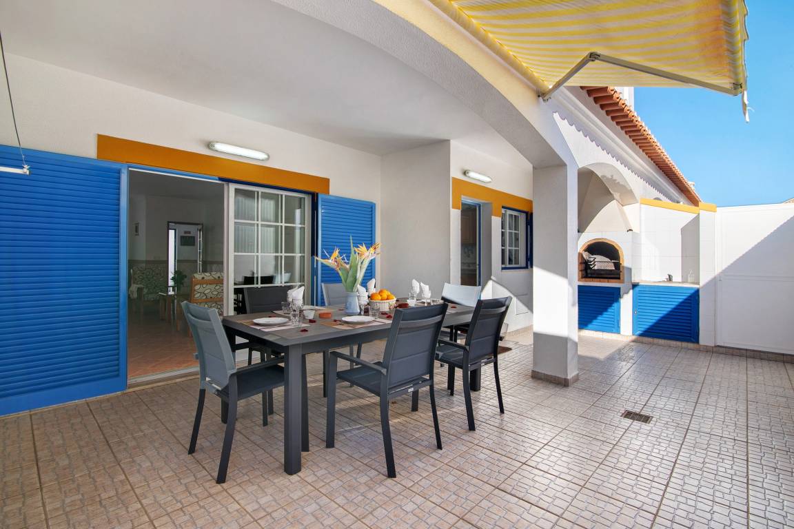 165 M² Villa ∙ 3 Habitaciones ∙ 6 Huéspedes - Altura