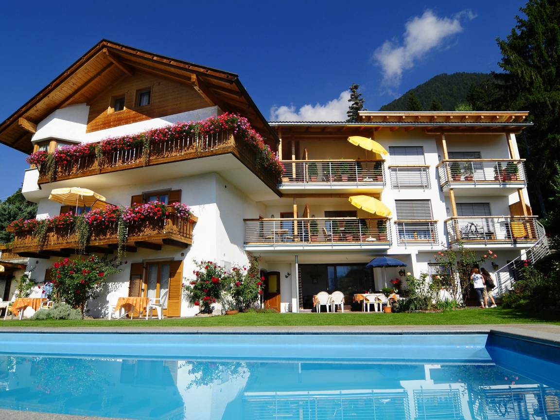 30 M² Ferienwohnung ∙ 1 Schlafzimmer ∙ 2 Gäste - Dorf Tirol