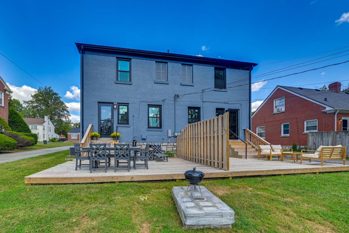 232 M² Apartamento ∙ 3 Quartos ∙ 6 Hóspedes - Lexington, KY