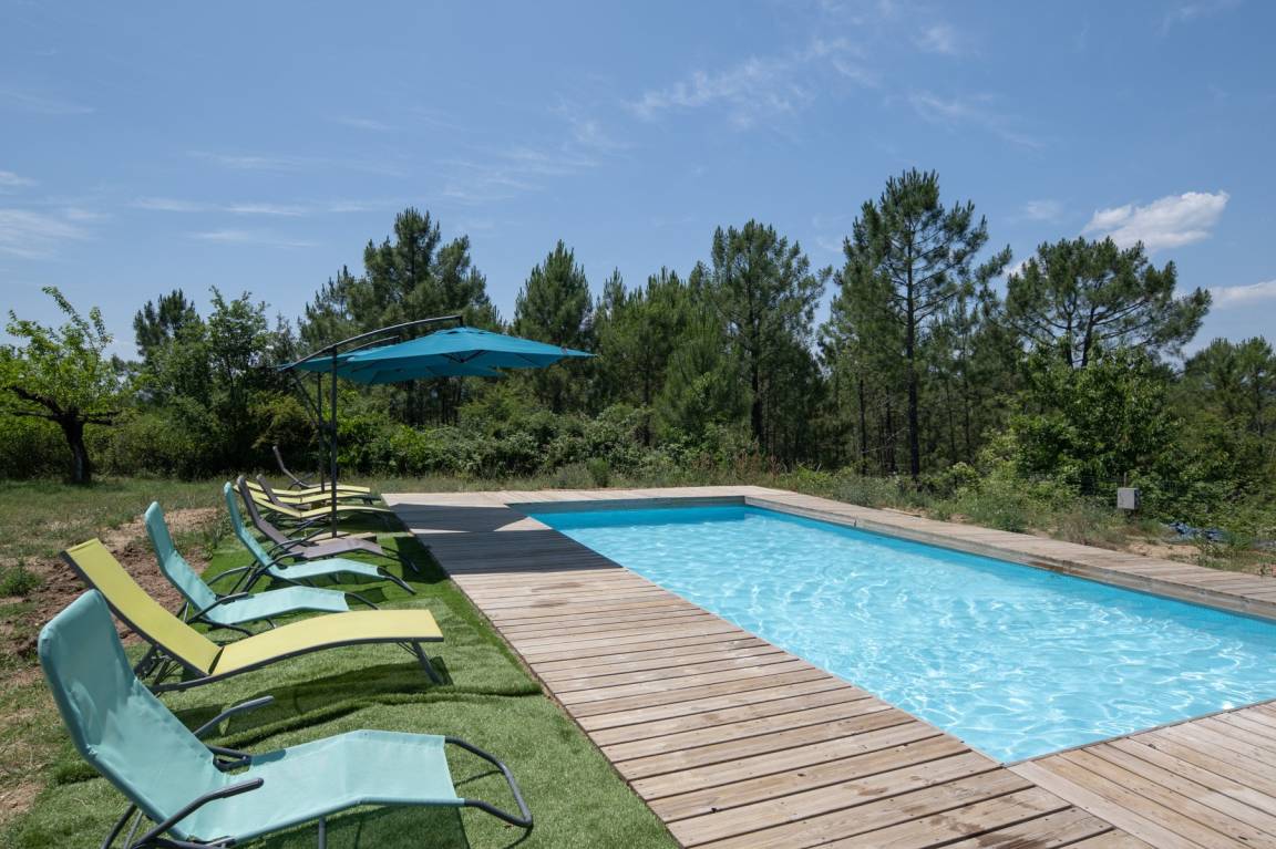 200 M² Villa ∙ 5 Slaapkamers ∙ 15 Gasten - Joyeuse