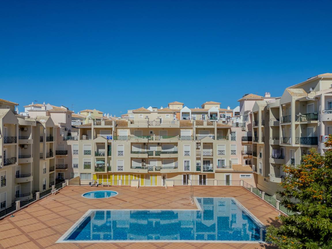 98 M² Apartamento ∙ 2 Habitaciones ∙ 4 Huéspedes - Armação de Pêra