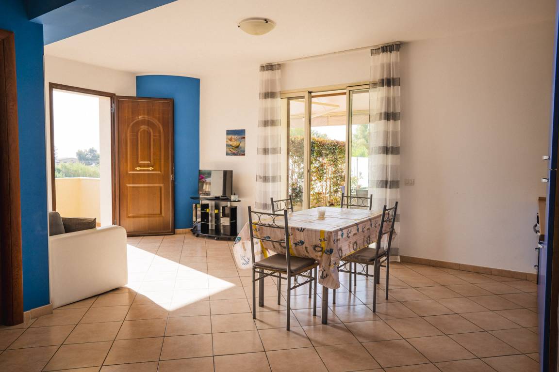 Apartment ∙ 2 Bedrooms ∙ 5 Guests - Pozzallo