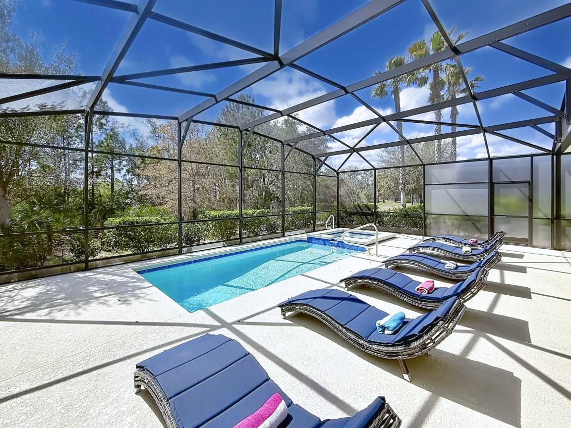 335 M² Villa ∙ 7 Bedrooms ∙ 16 Guests - Davenport, FL