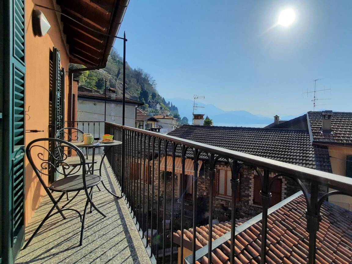 70 M² Appartement ∙ 2 Chambres ∙ 5 Personnes - Luino