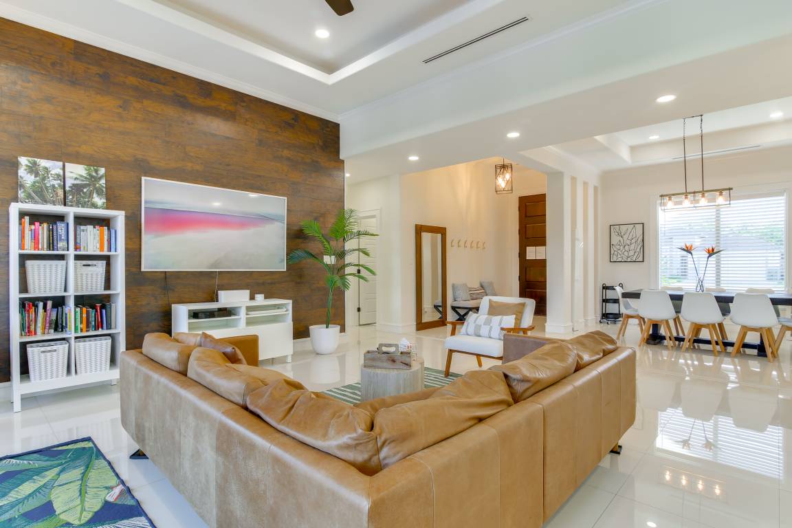 167 M² House ∙ 3 Bedrooms ∙ 6 Guests - Brownsville, TX