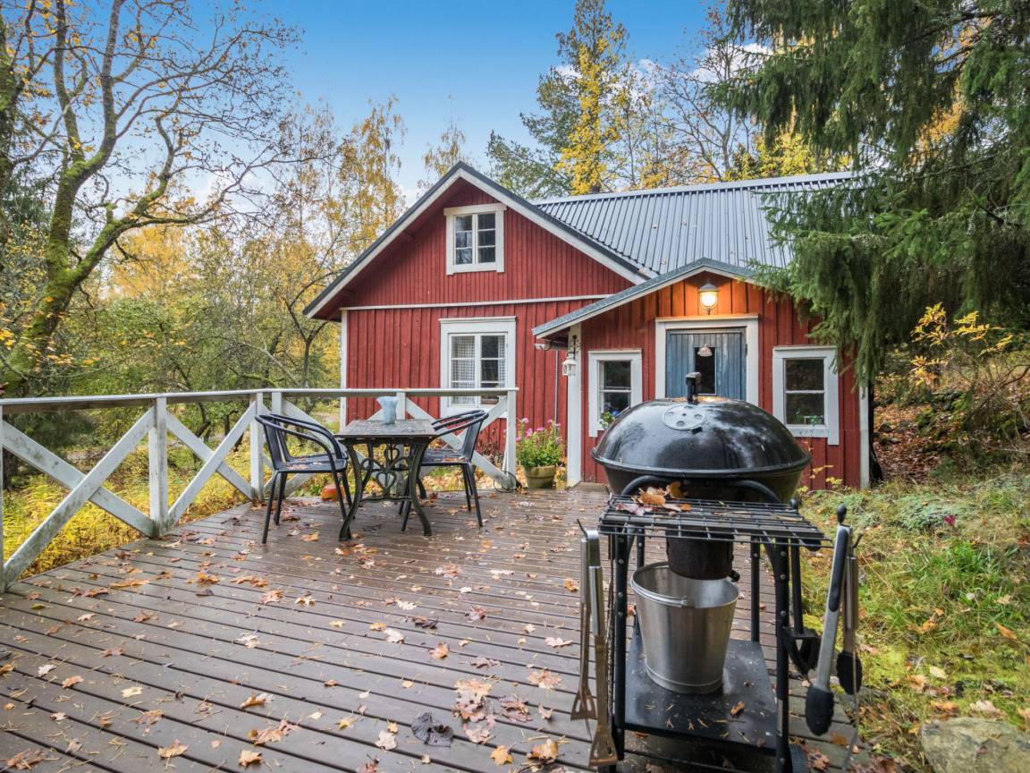 60 M² Talo ∙ 1 Makuuhuone ∙ 6 Vierasta - Karjalohja