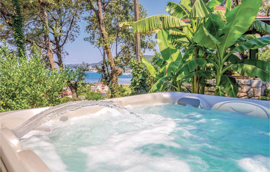 50 M² Maison De Vacances ∙ 2 Chambres ∙ 5 Personnes - Rab