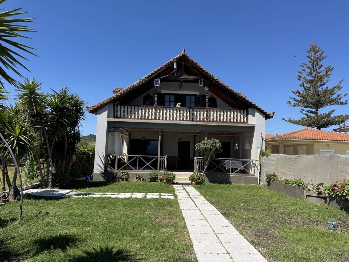 76 M² Apartamento ∙ 2 Quartos ∙ 5 Hóspedes - Grécia