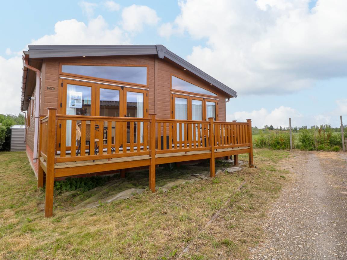 Cottage ∙ 2 Bedrooms ∙ 4 Guests - Stowmarket
