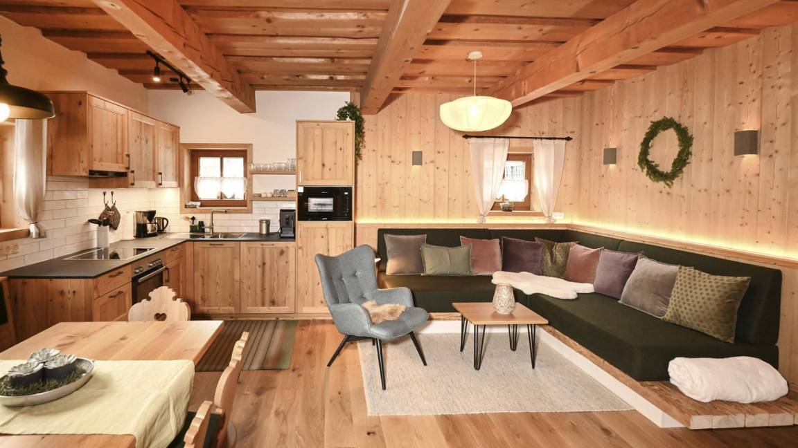 78 M² Ferienhaus ∙ 2 Schlafzimmer ∙ 4 Gäste - Schladming