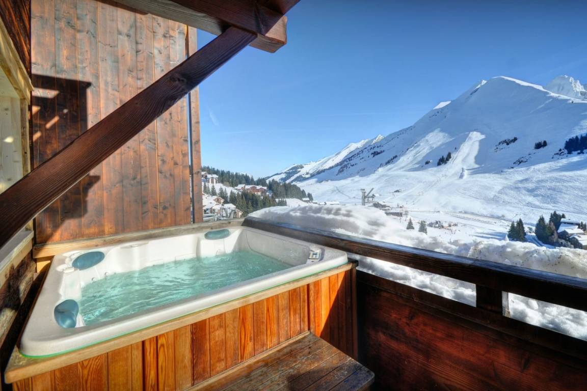 150 M² Chalet ∙ 4 Chambres ∙ 13 Personnes - Manigod