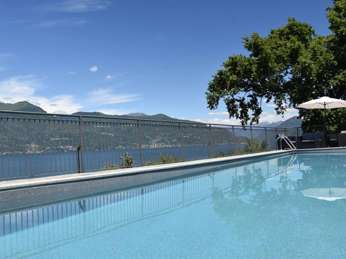 140 M² Ferienhaus ∙ 3 Schlafzimmer ∙ 9 Gäste - Luino
