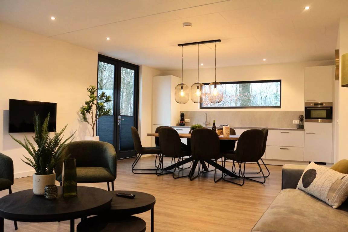 Caravan ∙ 1 Bedroom ∙ 8 Guests - Venlo
