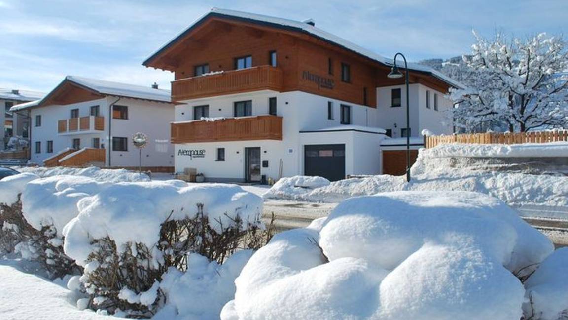 70 M² Ferienwohnung ∙ 2 Schlafzimmer ∙ 5 Gäste - Flachau