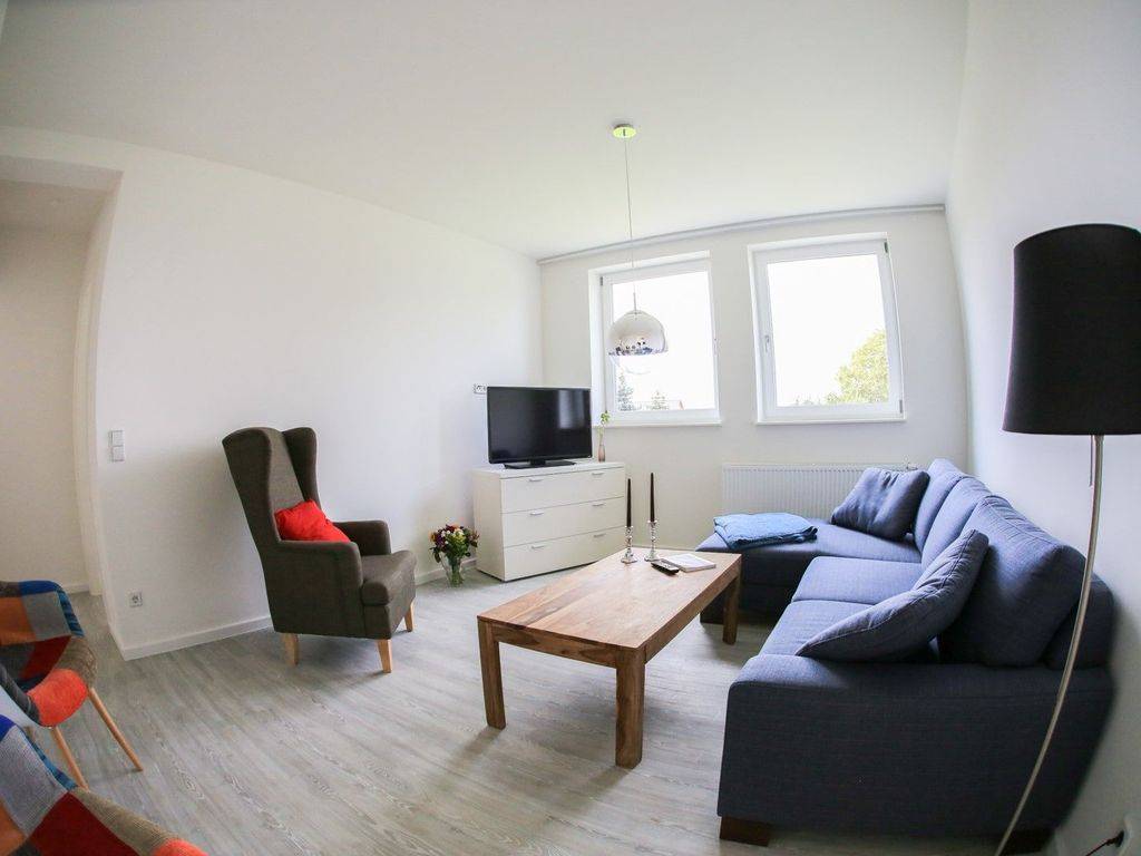 53 M² Ferienwohnung ∙ 1 Schlafzimmer ∙ 2 Gäste - Mecklenburgische Seenplatte