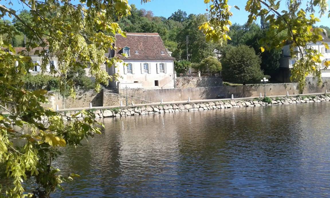 110 M² House ∙ 3 Bedrooms ∙ 6 Guests - Le Bugue