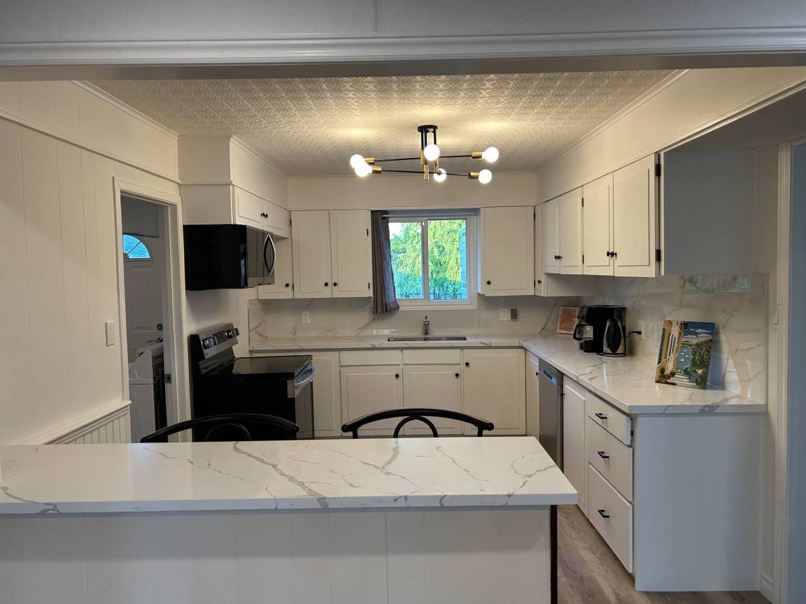 139 M² Talo ∙ 3 Makuuhuonetta ∙ 5 Vierasta - Georgina