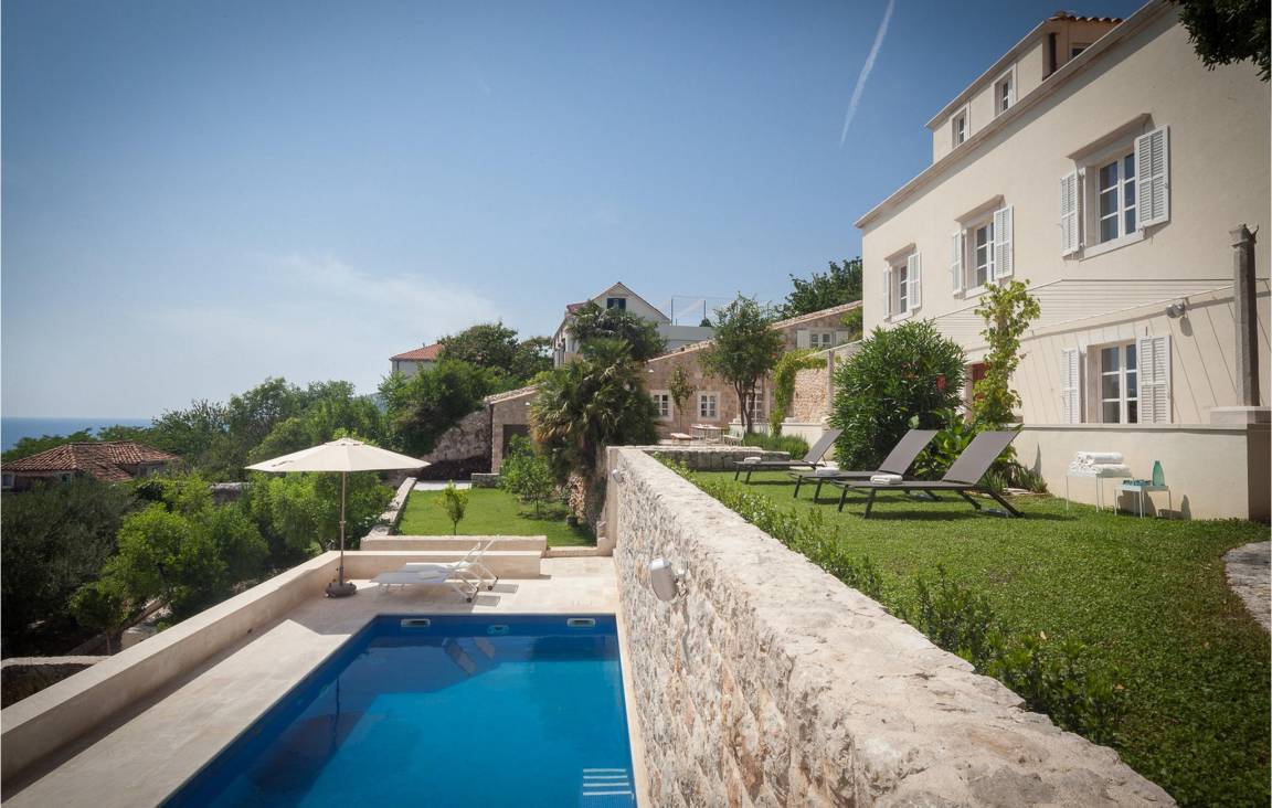 700 M² Ferienhaus ∙ 7 Schlafzimmer ∙ 16 Gäste - Dubrovnik
