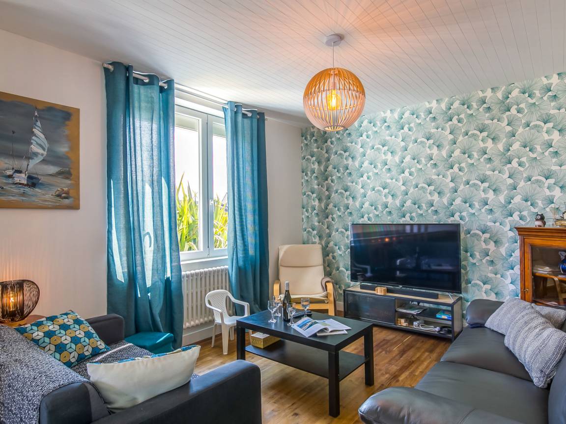90 M² Maison De Vacances ∙ 4 Chambres ∙ 6 Personnes - Plougasnou