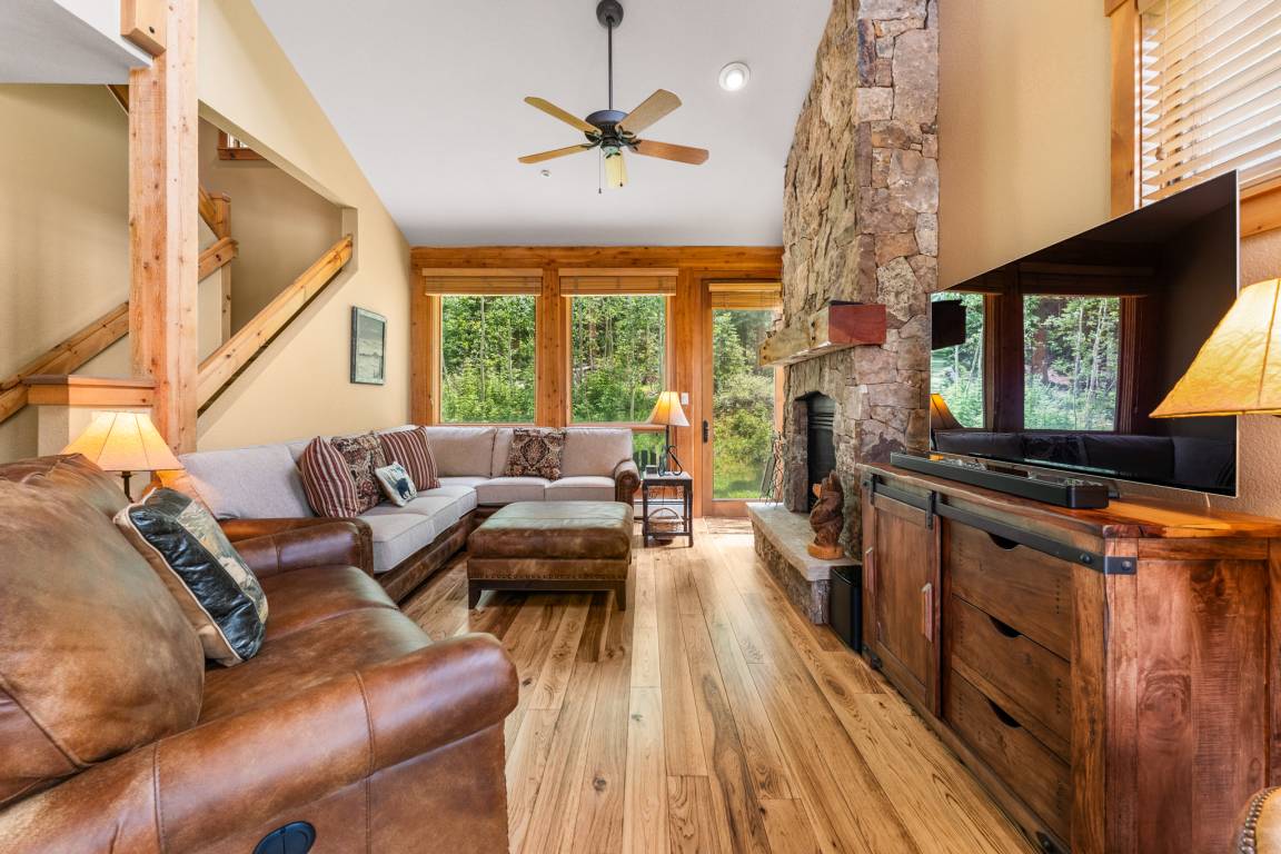 172 M² House ∙ 4 Bedrooms ∙ 10 Guests - Colorado