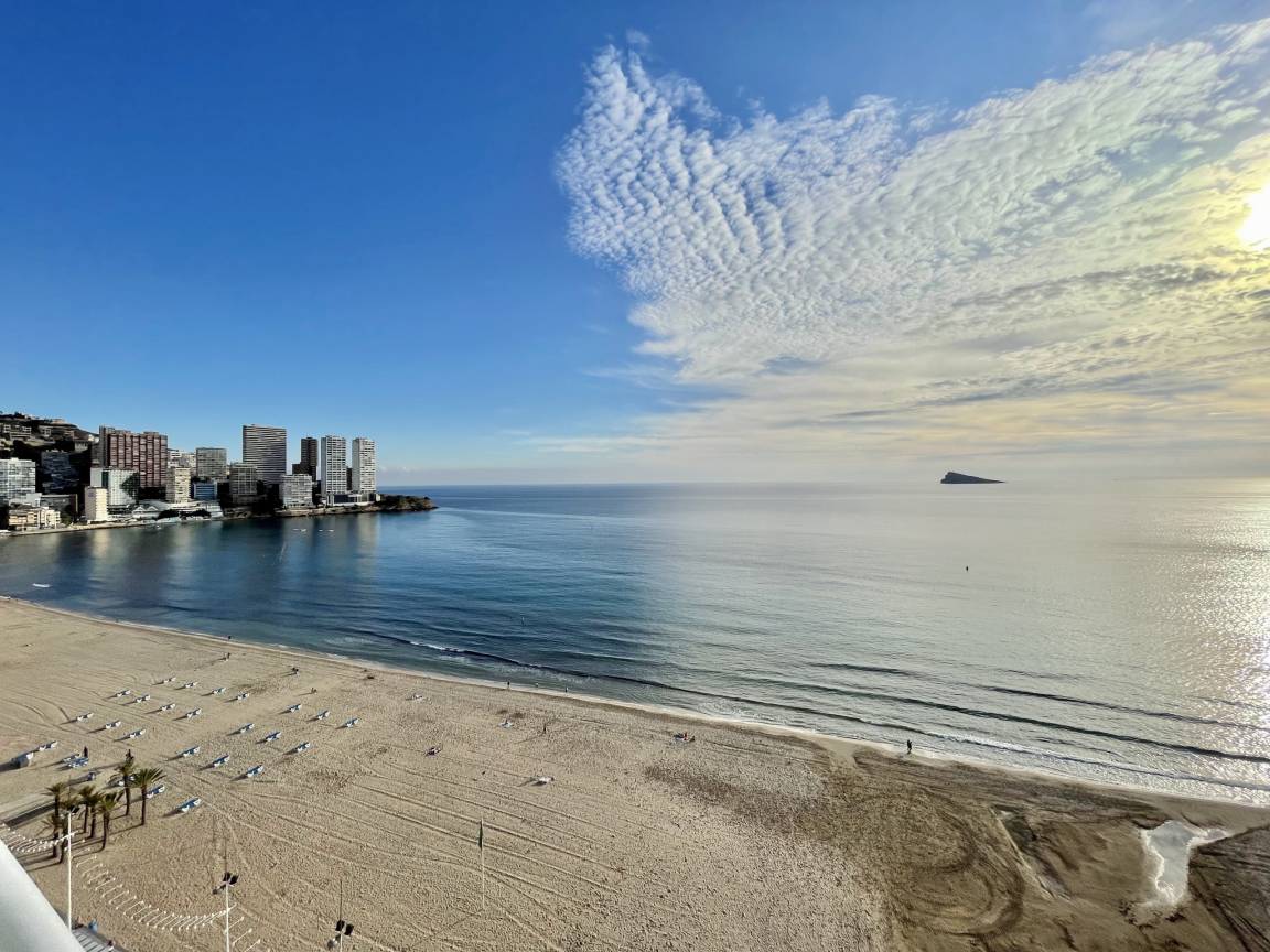 100 M² Apartment ∙ 3 Bedrooms ∙ 5 Guests - Benidorm