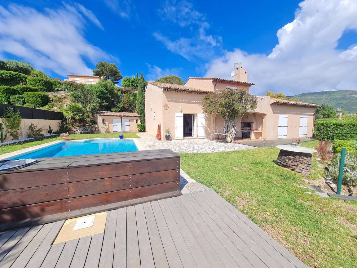240 M² Villa ∙ 3 Slaapkamers ∙ 6 Gasten - Gassin