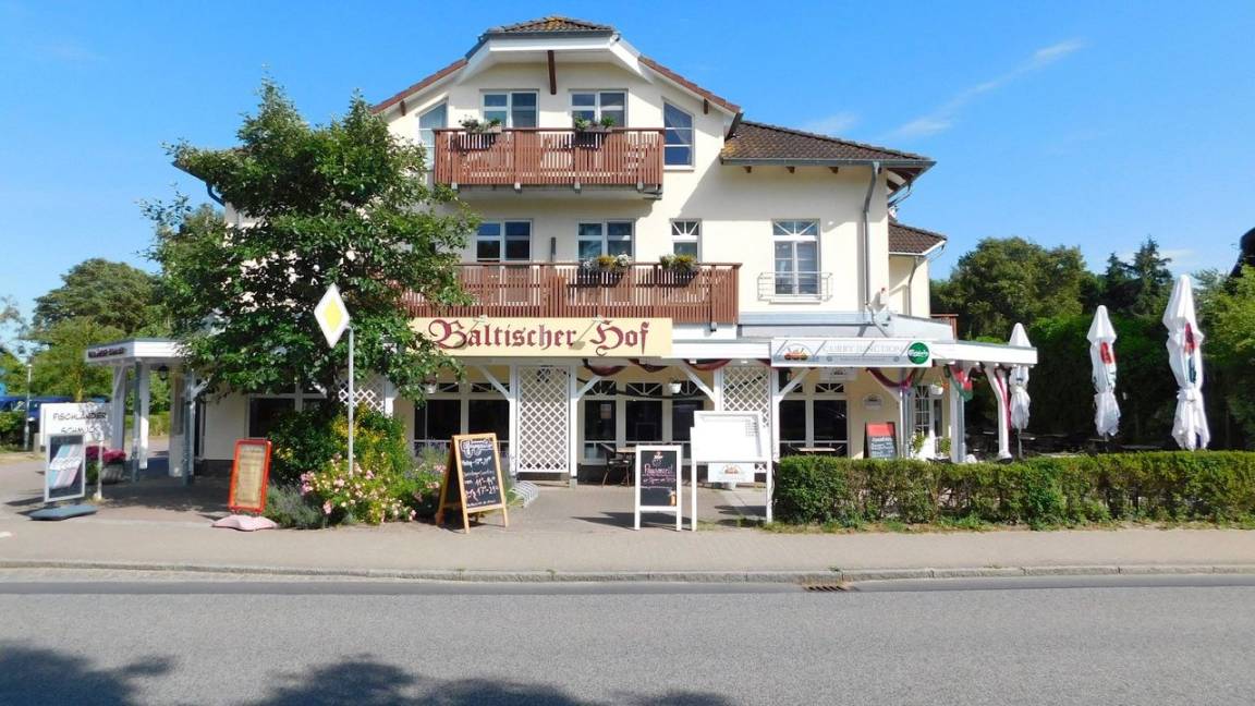 55 M² Ferienwohnung ∙ 1 Schlafzimmer ∙ 3 Gäste - Ahrenshoop