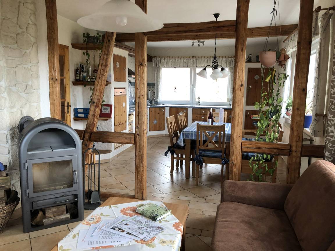 85 M² Ferienwohnung ∙ 2 Schlafzimmer ∙ 4 Gäste - Bad Sobernheim