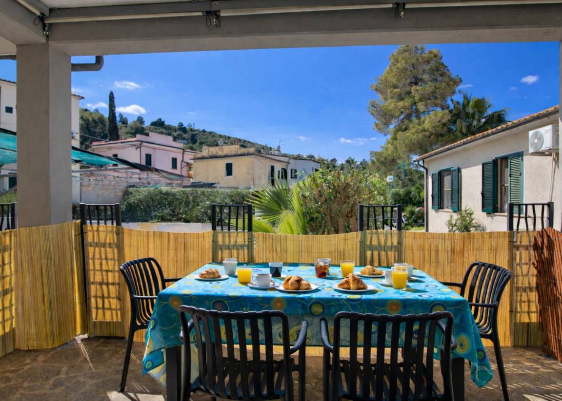 70 M² Appartamento Vacanza ∙ 2 Camere Da Letto ∙ 6 Ospiti - Marina di Campo