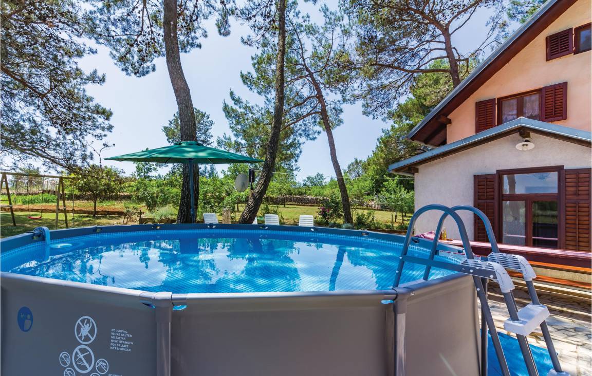 59 M² House ∙ 2 Bedrooms ∙ 4 Guests - Bale