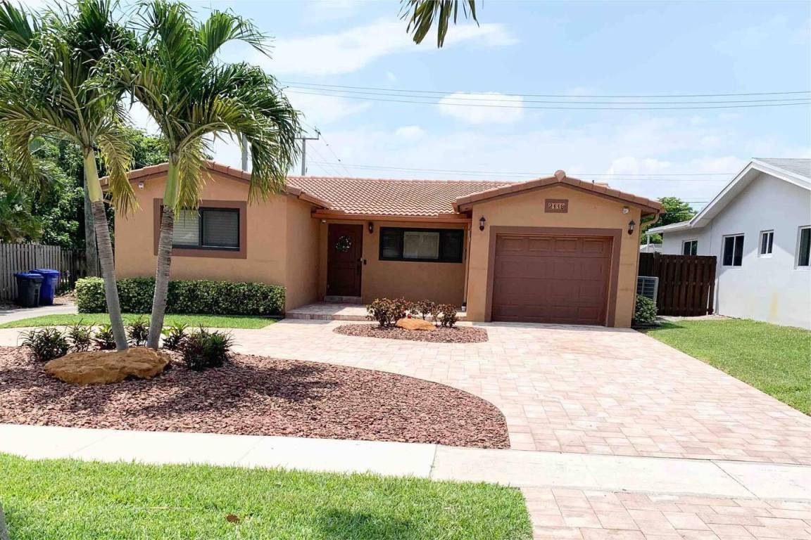 150 M² House ∙ 3 Bedrooms ∙ 6 Guests - Hollywood, FL