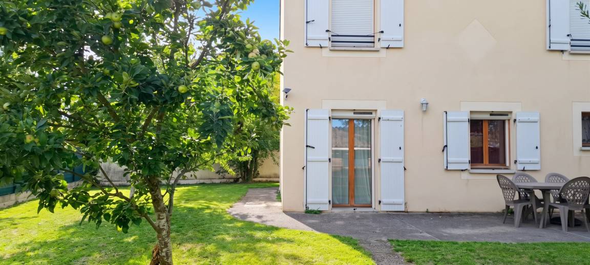 90 M² Maison De Vacances ∙ 3 Chambres ∙ 8 Personnes - Bois-le-Roi