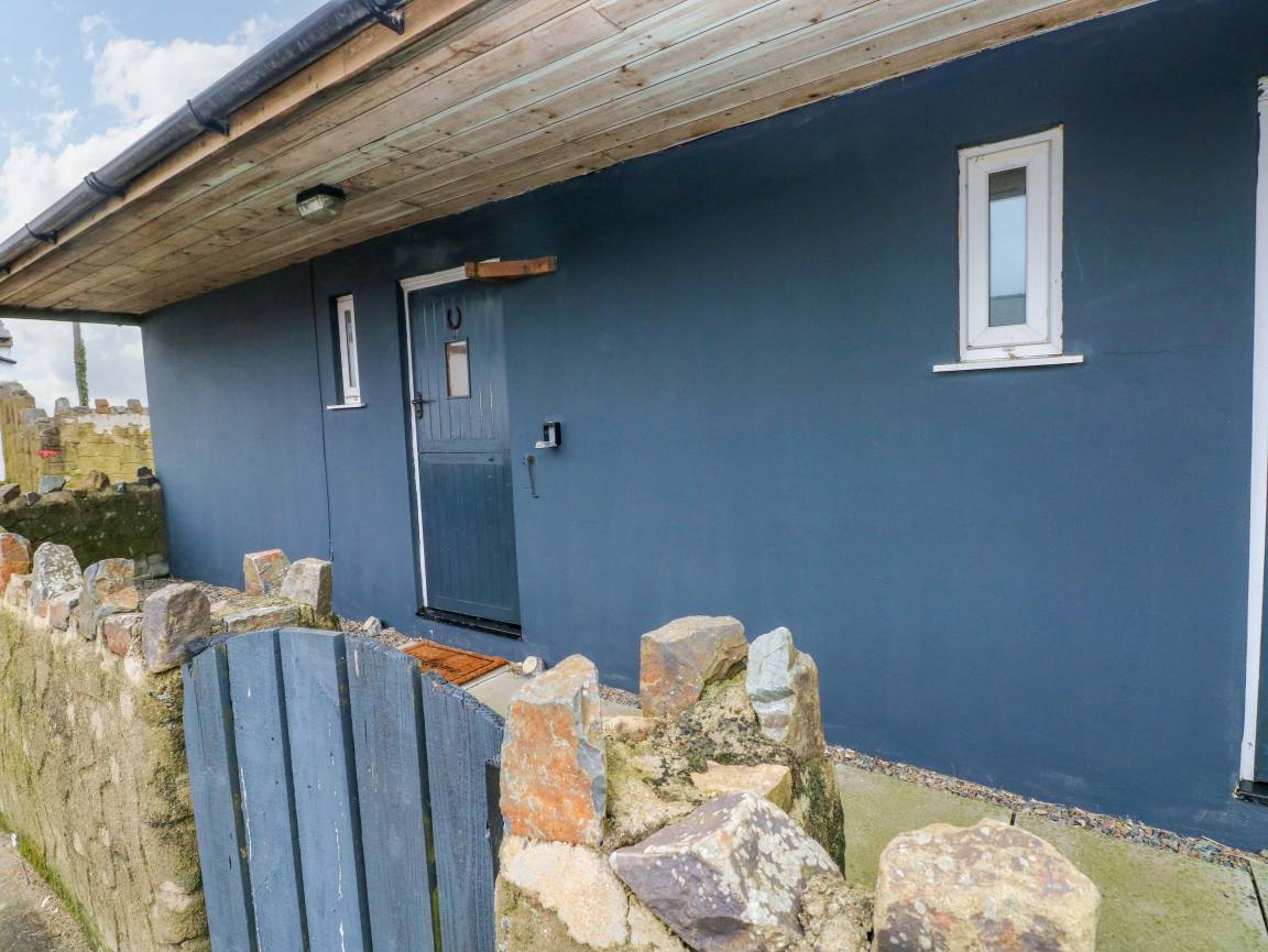 Cottage ∙ 2 Bedrooms ∙ 4 Guests - Solva