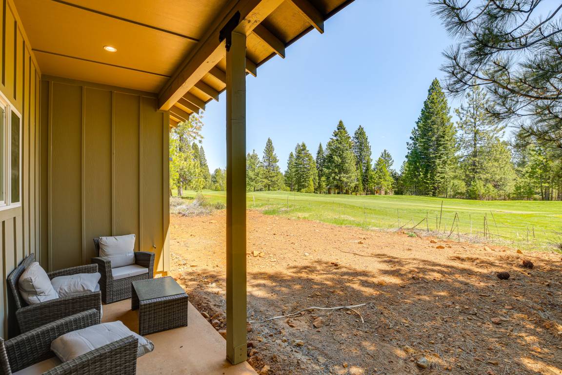 244 M² House ∙ 3 Bedrooms ∙ 8 Guests - Chester, CA