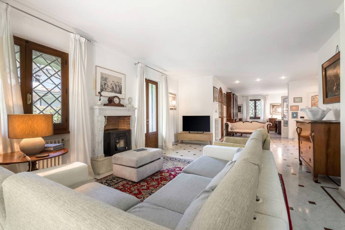 350 M² Villa ∙ 6 Slaapkamers ∙ 12 Gasten - Forte dei Marmi