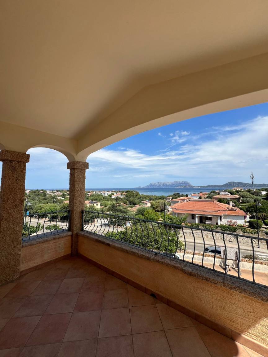 Ferienwohnung ∙ 3 Schlafzimmer ∙ 6 Gäste - Golfo Aranci