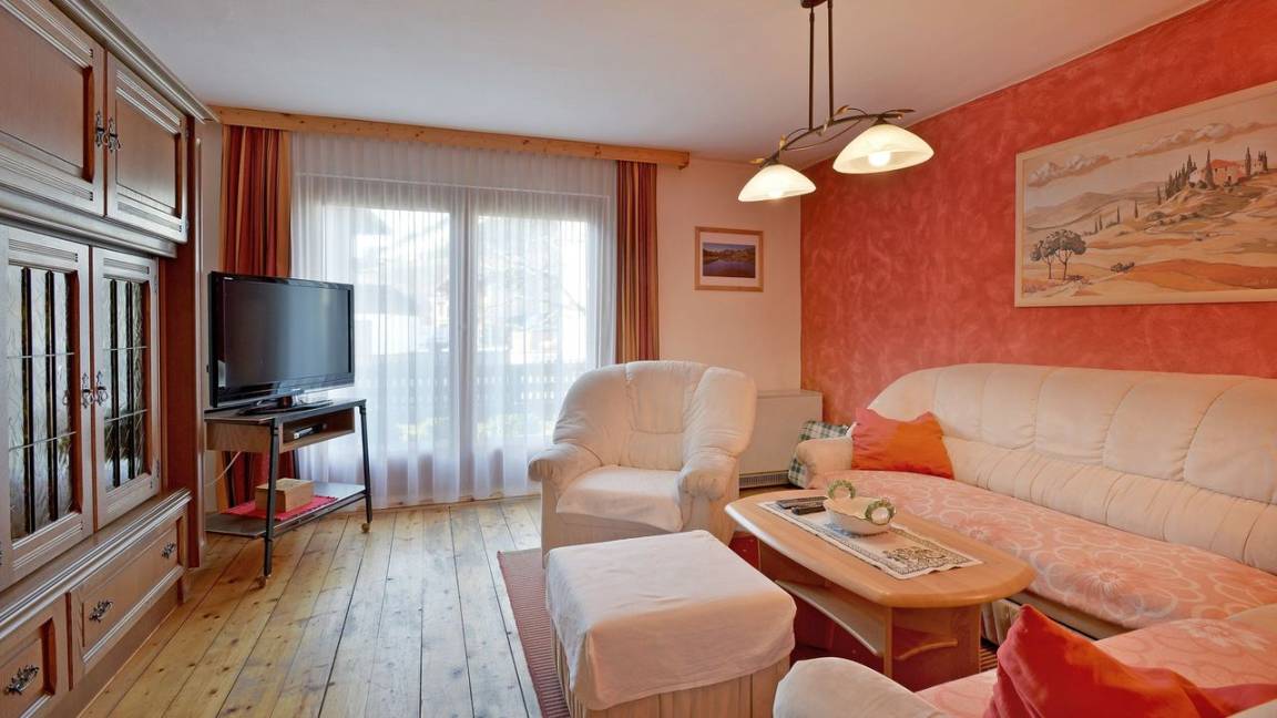 110 M² Ferienhaus ∙ 4 Schlafzimmer ∙ 10 Gäste - Ellmau
