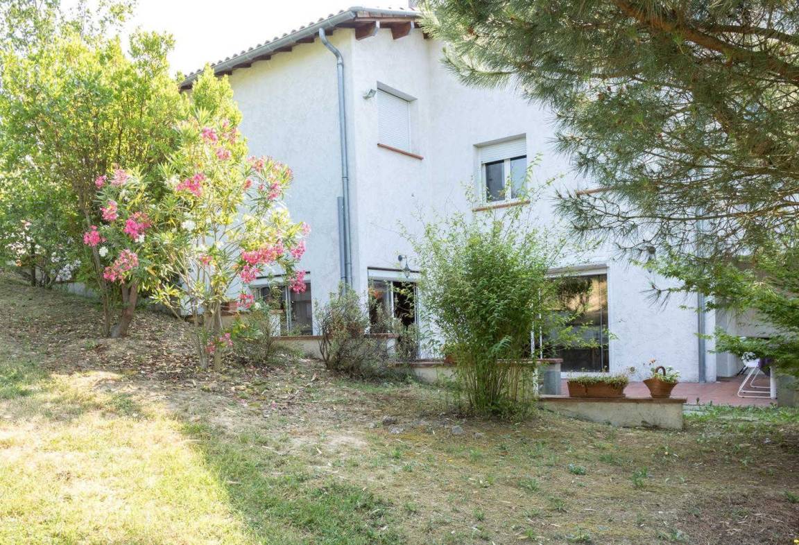 80 M² Gîte ∙ 1 Chambre ∙ 3 Personnes - Balma