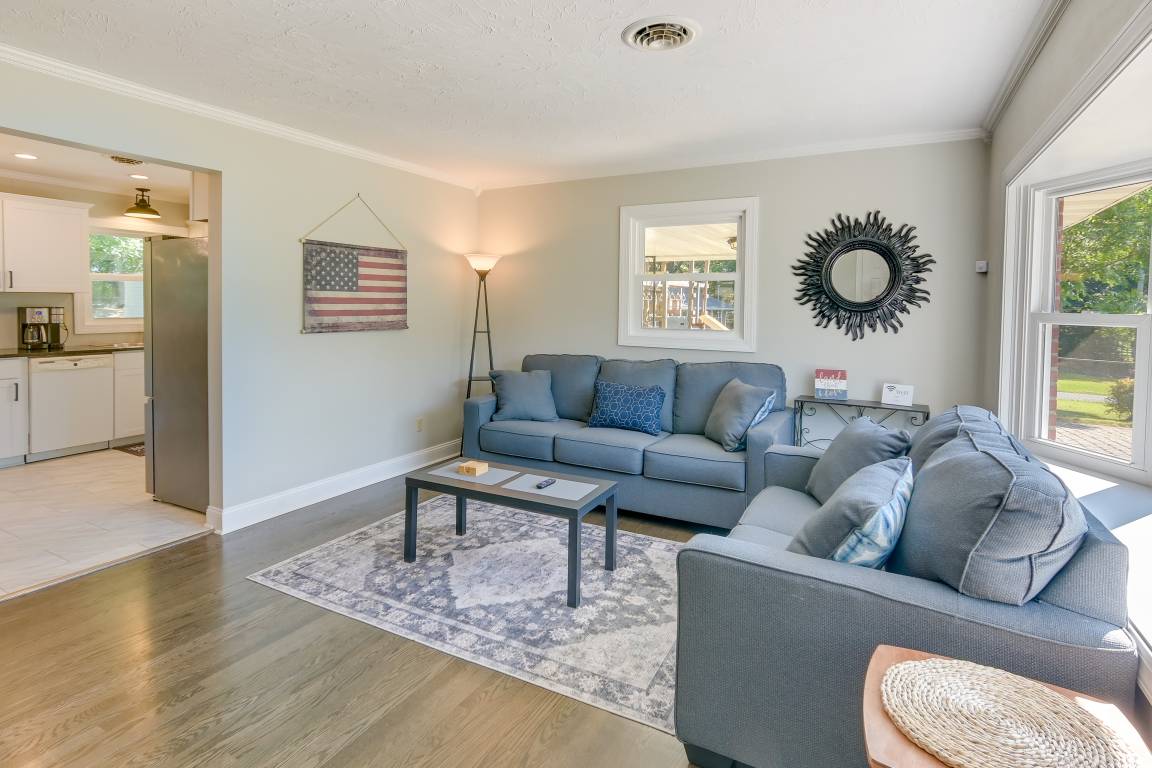 181 M² House ∙ 4 Bedrooms ∙ 10 Guests - Blacksburg, VA