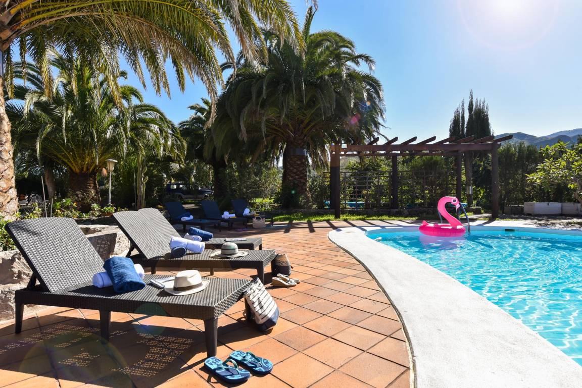340 M² Casa Rural ∙ 7 Habitaciones ∙ 14 Huéspedes - Gran Canaria