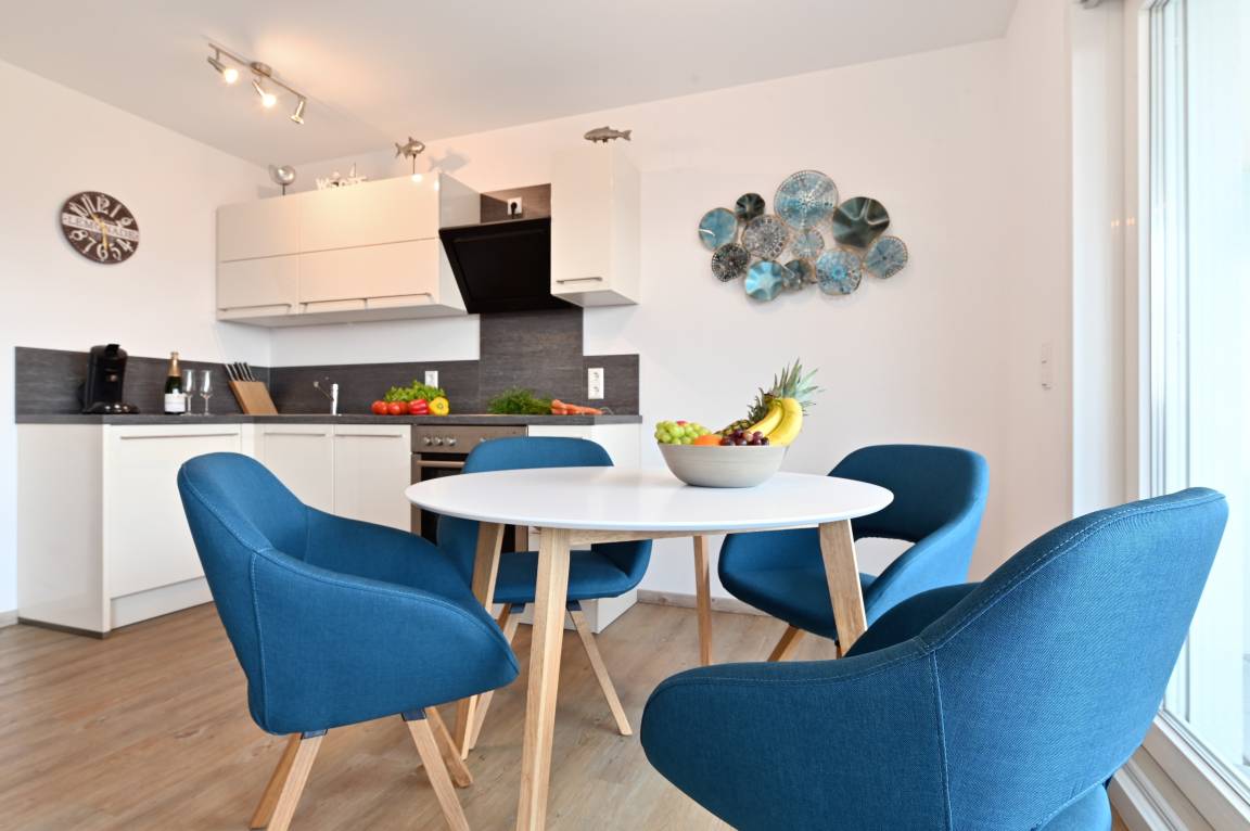 67 M² Ferienwohnung ∙ 2 Schlafzimmer ∙ 4 Gäste - Wasserburg (Bodensee)