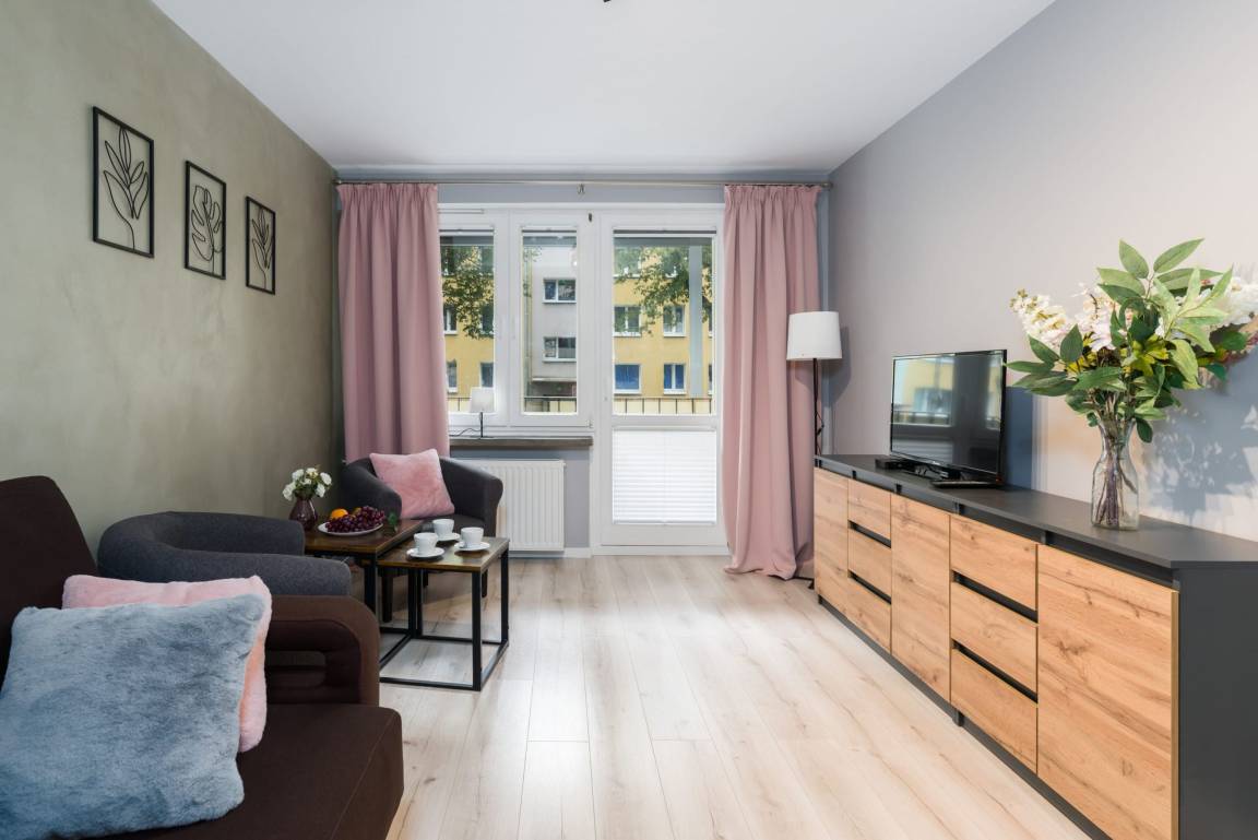 Apartment ∙ 2 Bedrooms ∙ 6 Guests - Poznań