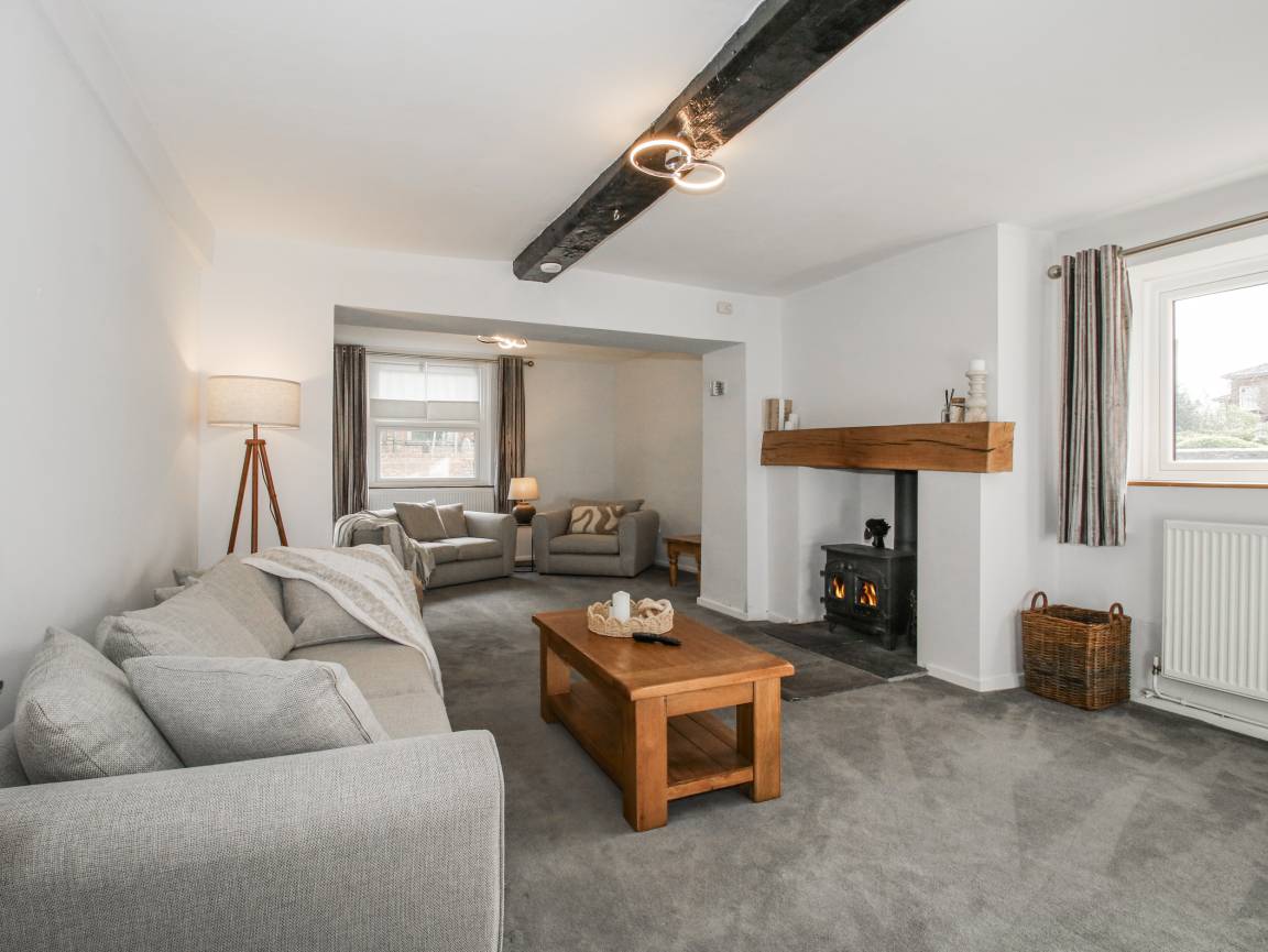 Cottage ∙ 4 Bedrooms ∙ 6 Guests - Shrewsbury