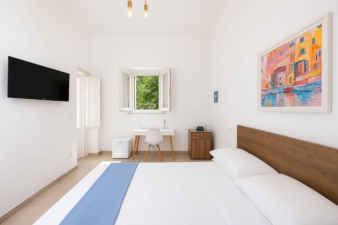 20 M² Bed And Breakfast ∙ 1 Bedroom ∙ 2 Guests - Procida